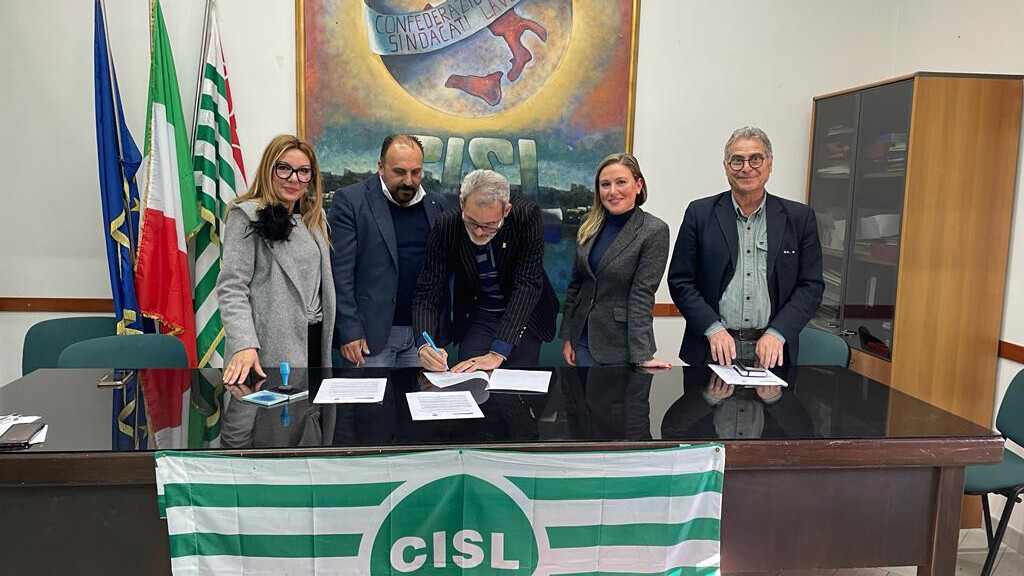 ReggioTV - Immigrazione, Fisascat e Cisl Reggio sottoscrivono protocollo con Anolf