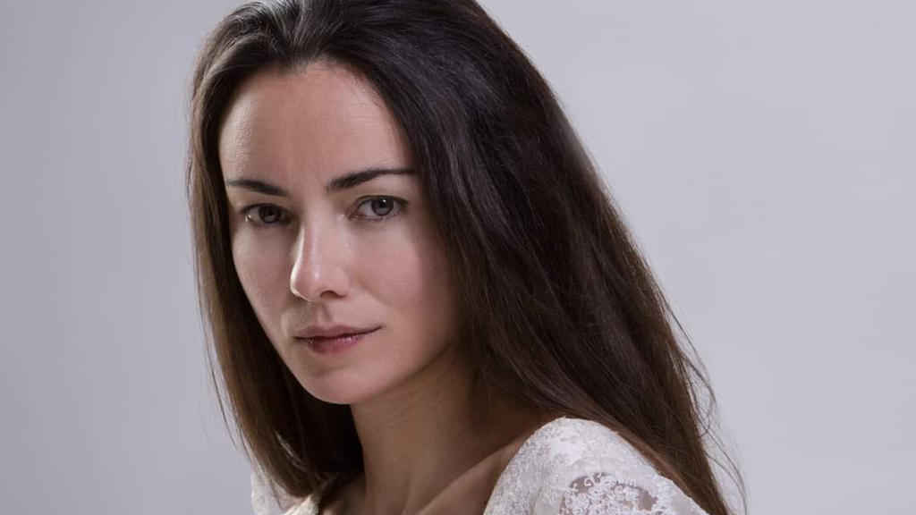 ReggioTV - L'attrice Caterina Misasi in riva allo Stretto in una due ...