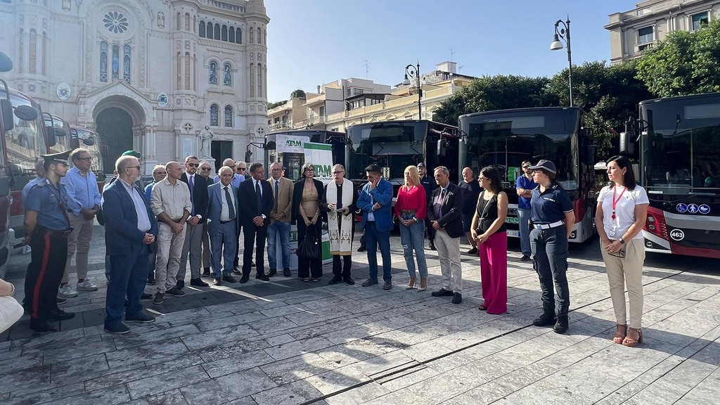 ReggioTV - Settimana della mobilità: presentati a Reggio Calabria 15 ...
