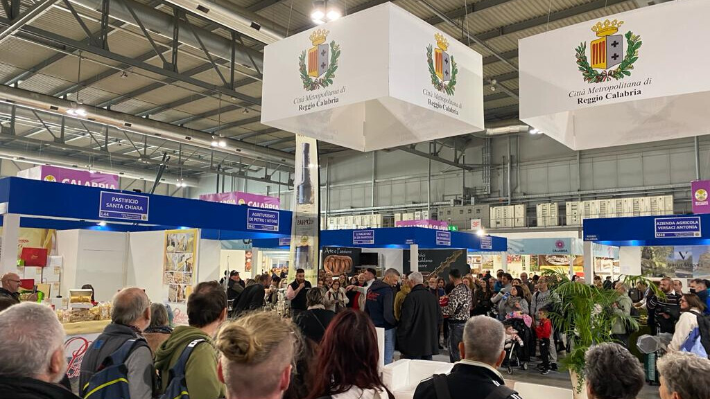 ReggioTV - Artigiano in Fiera, le eccellenze reggine a Milano ReggioTV - Artigiano in Fiera, le eccellenze reggine a Milano